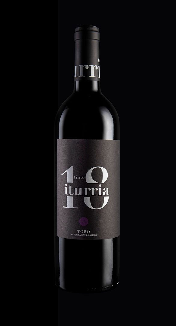Tinto Iturria | bodegas-iturria.com